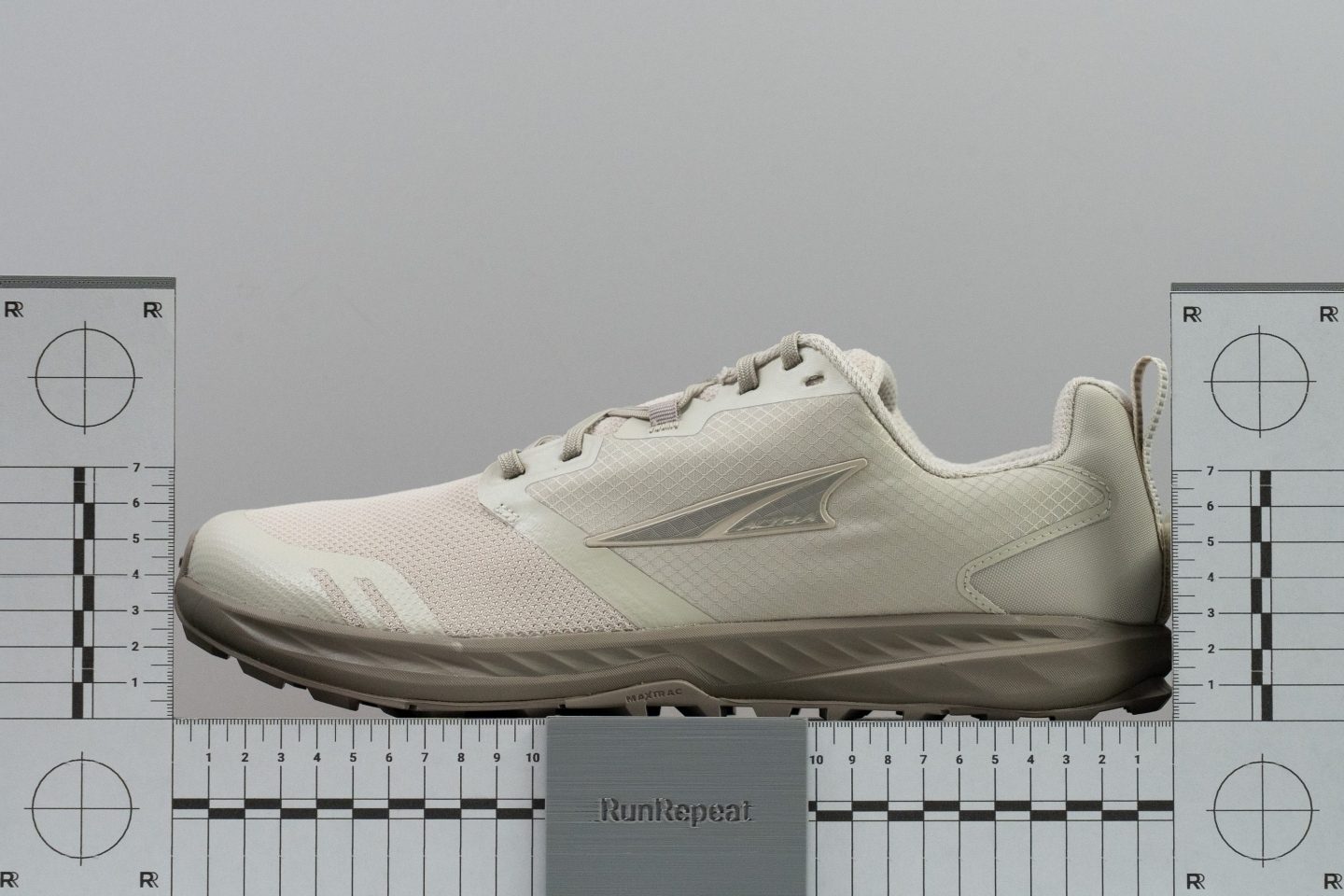 Cut in half: Altra Superior 7 Review (2026) | RunRepeat
