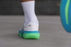 Cut in half: Adidas Supernova Rise 3 Review (2026) | RunRepeat