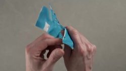 Cut in half: Saucony Endorphin Azura Review (2026) | RunRepeat