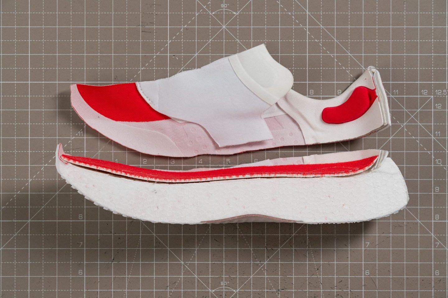 Cut in half: Adidas Hyperboost Edge Review (2026) | RunRepeat