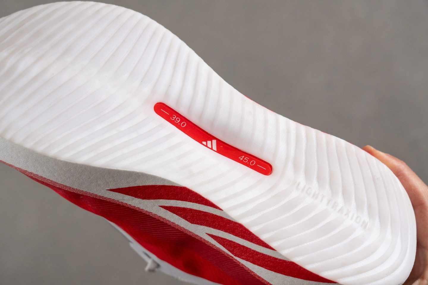 Cut in half: Adidas Hyperboost Edge Review (2026) | RunRepeat