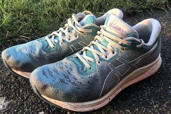 40+ ASICS Marathon Running Shoe Reviews (2024) | RunRepeat