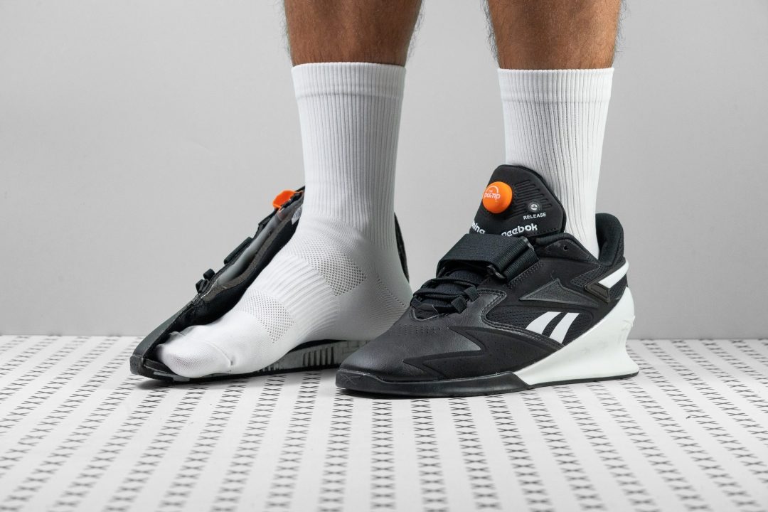 Cut in half: Reebok Legacy Lifter III Review | RunRepeat