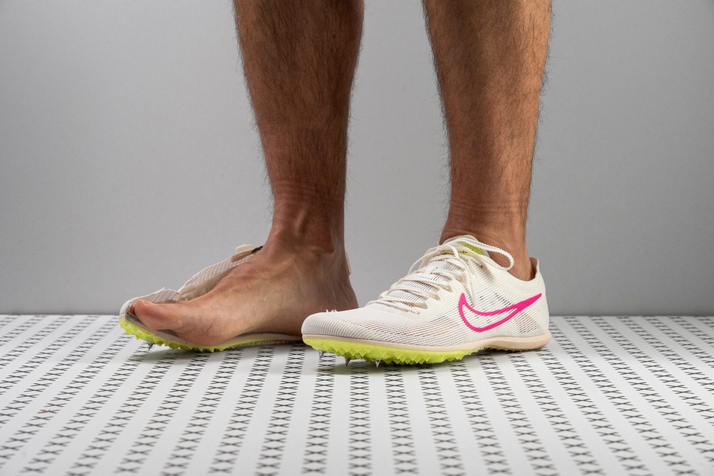 Cut in half: Nike Zoom Mamba 6 Review (2025) | RunRepeat