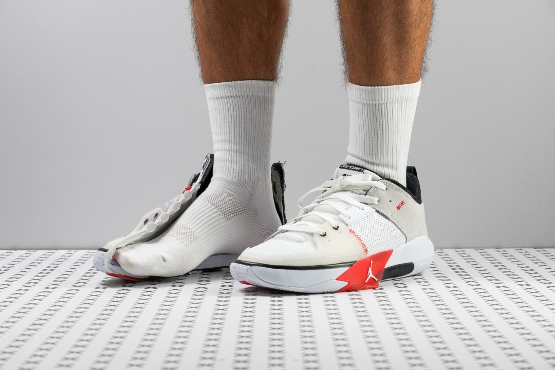 Cortadas por la mitad: Análisis y review de las Jordan One Take 5 (2024 ...