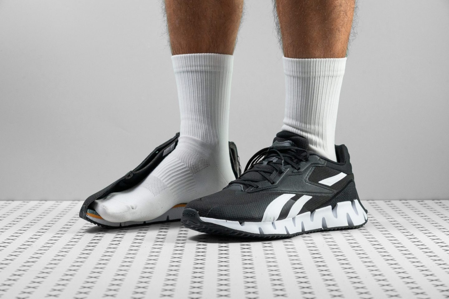 Cut in half: Reebok Zig Dynamica 4 Review (2024) | RunRepeat