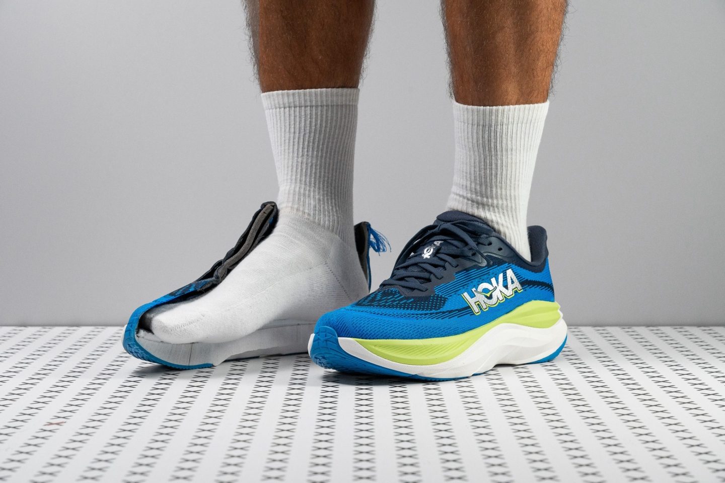 Cut in half: Hoka Skyflow Review (2024) | RunRepeat