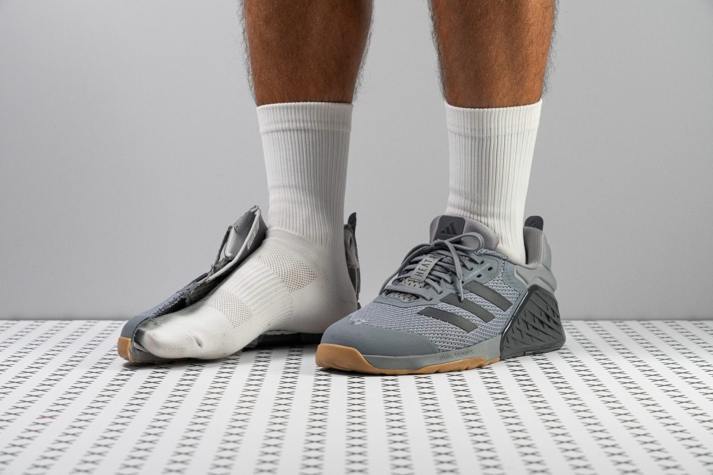 Cortadas por la mitad: Análisis y review de las Adidas Dropset 3 (2024 ...