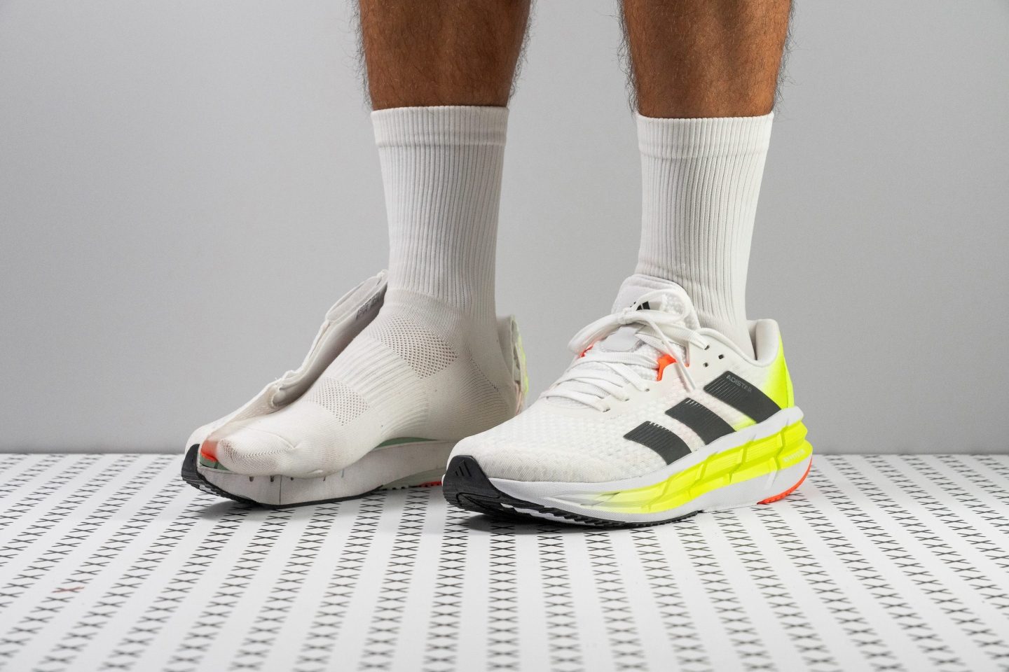 Cut in half: Adidas Adistar 3 Review (2024) | RunRepeat