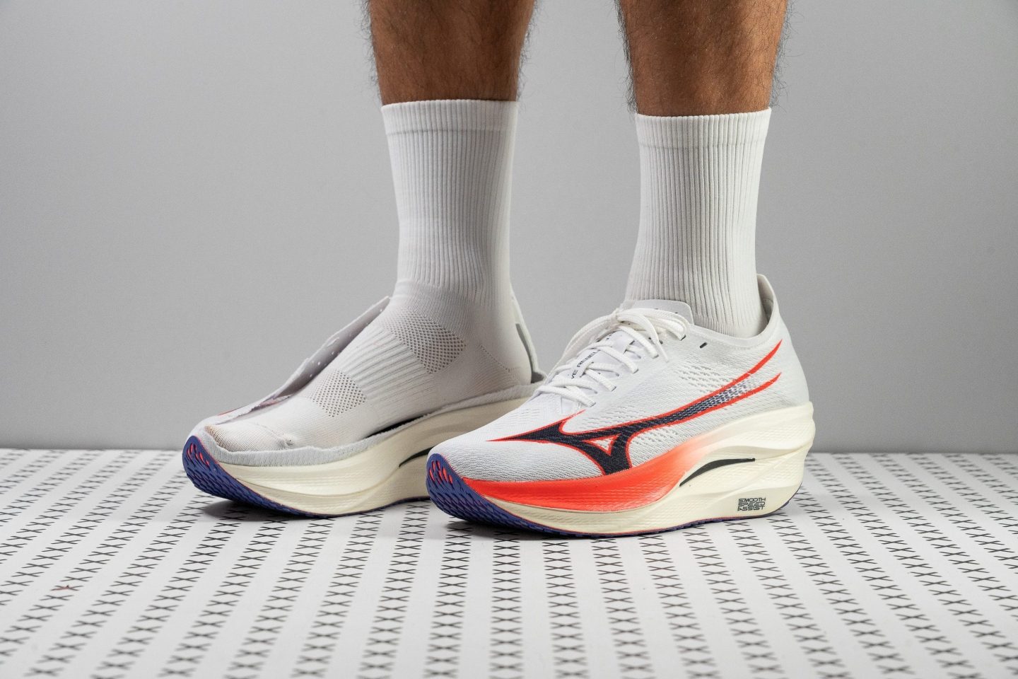 Cut in half: Mizuno Wave Rebellion Pro 3 Review (2025) | RunRepeat