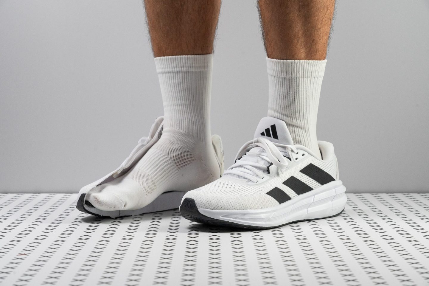 Cut in half: Adidas Questar 3 Review (2025) | RunRepeat