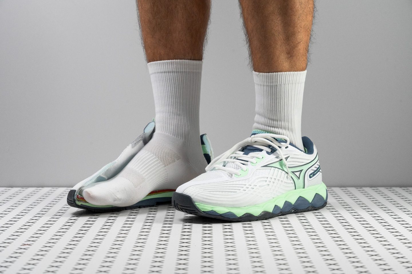 Cut in half: Mizuno Wave Enforce Tour 2 Review (2025) | RunRepeat