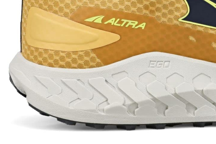 Altra Outroad Review 2022, Facts, Deals | RunRepeat