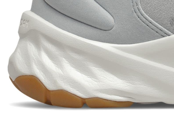 New Balance Fresh Foam Roav V2 Review 2023, Facts, Deals ($40) | RunRepeat